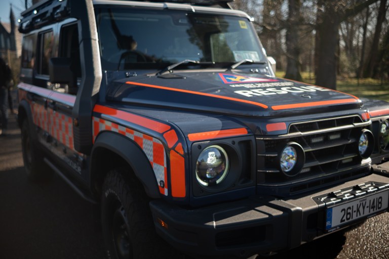 Kerry Mountain Rescue unveils INEOS Grenadier rescue unit – Kerry ...